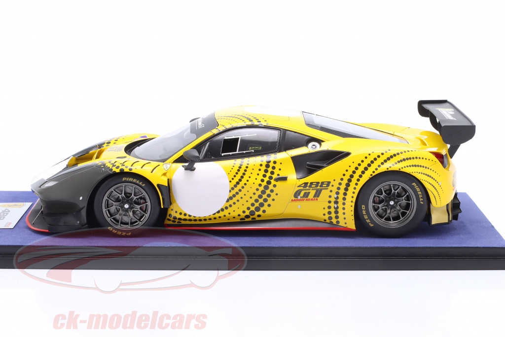 LookSmart 1:18 Ferrari 488 GT Modificata 2020 jaune / gris foncé ...