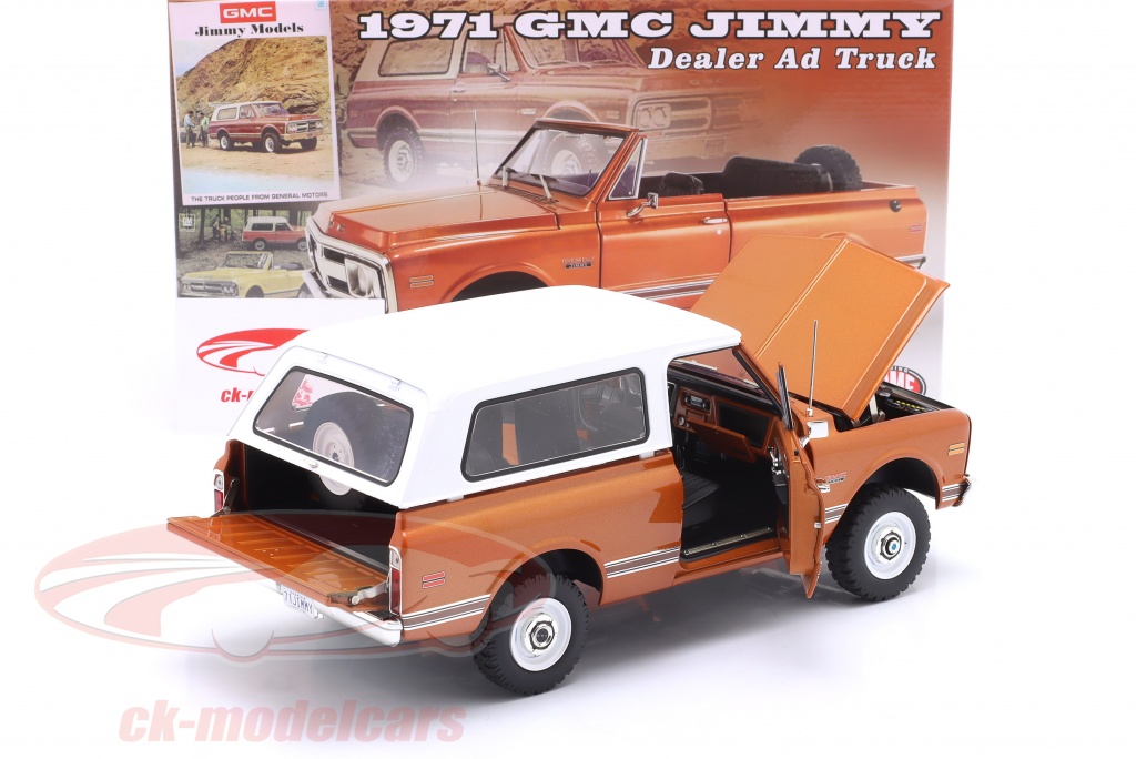 GMP 1:18 GMC Jimmy 4x4 建設年 1971 銅 / 白 A1807710 モデル 車 A1807710