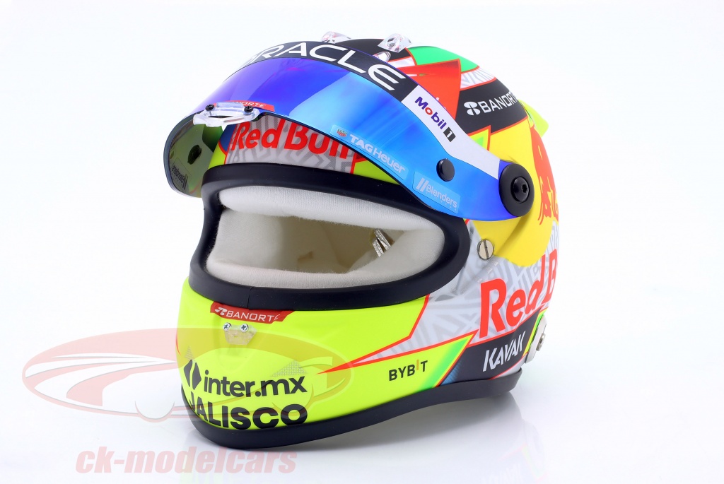 Schuberth 1:2 Sergio Perez #11 Red Bull Racing формула 1 2023 шлем SP ...