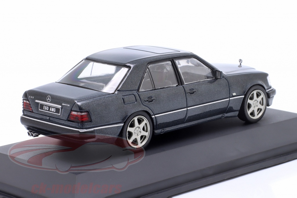 Solido 1:43 Mercedes-Benz E60 (W124) AMG year 1994 sapphire black ...