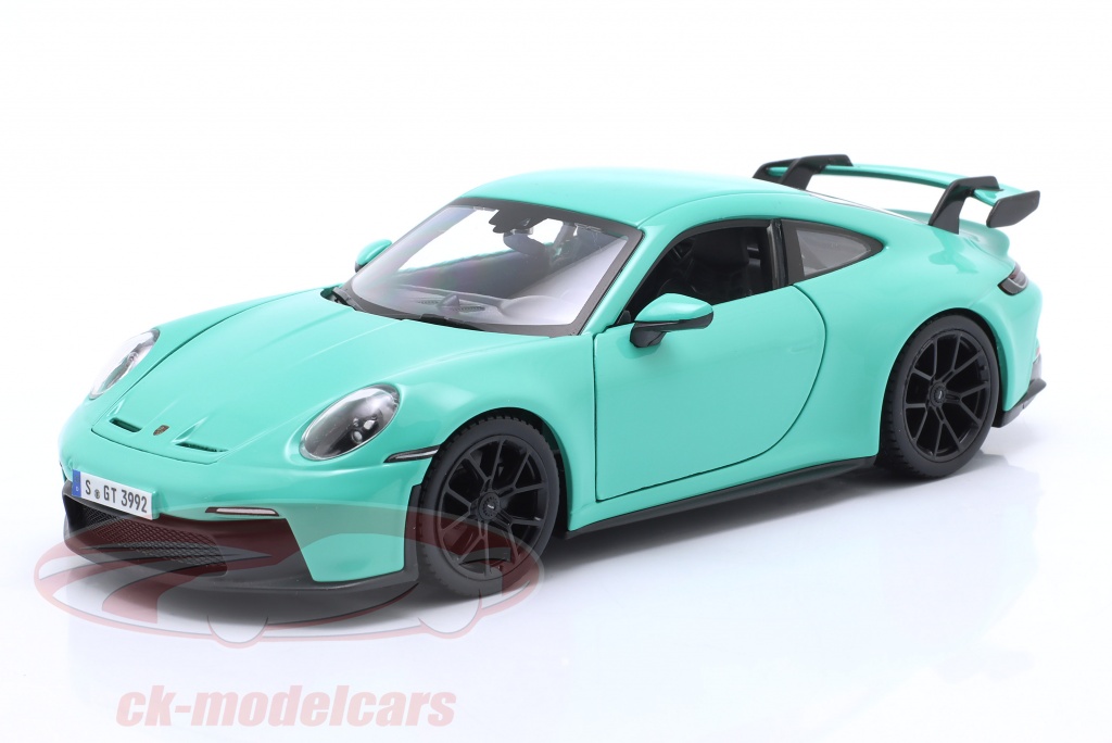 Bburago 1:24 Porsche 911 (992) GT3 year 2021 mint green 18-21104G model ...