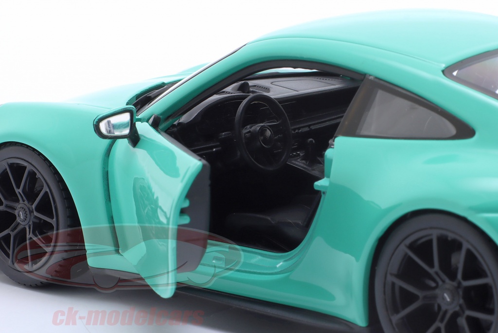 Bburago 1:24 Porsche 911 (992) GT3 year 2021 mint green 18-21104G model ...