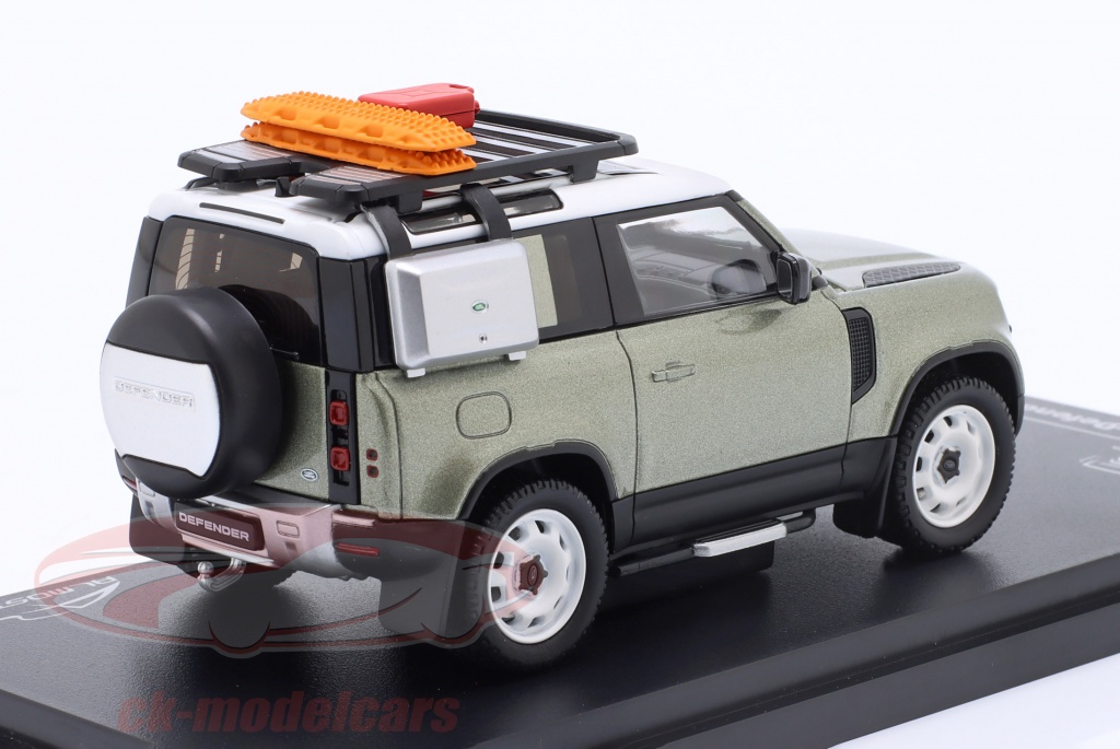 Almost Real 1:43 Land Rover Defender 90 建設年 2020 pangea 緑 ALM410704 モデル ...