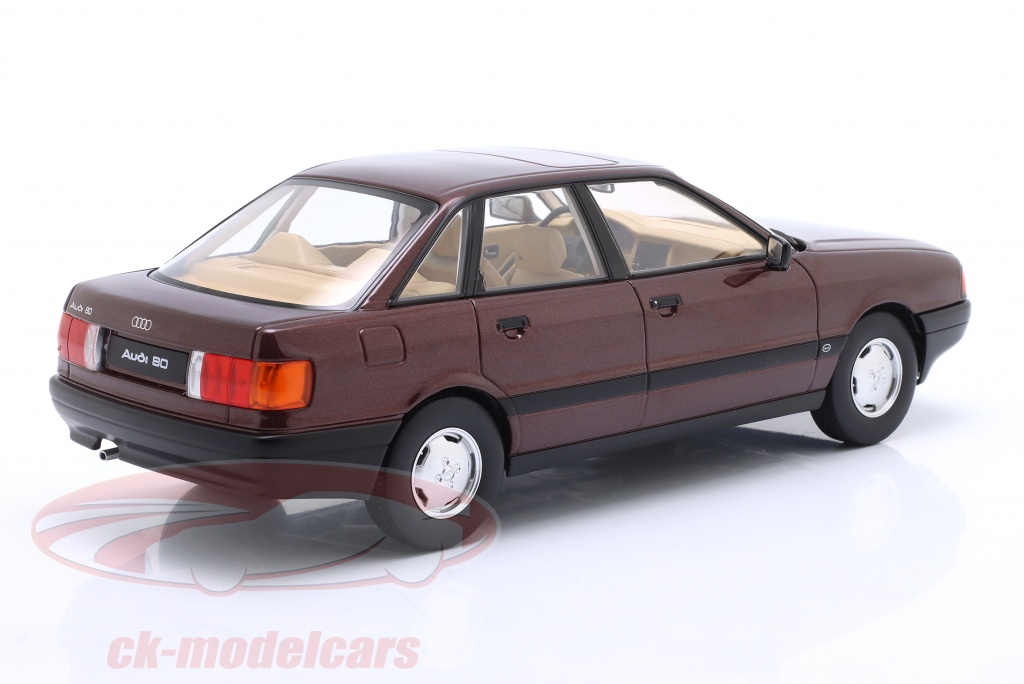 Triple9 1:18 Audi 80 (B3) Bouwjaar 1989 donkerrood metalen T9-1800344 model auto T9-1800344 ...