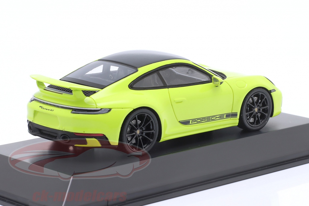 Spark 1:43 Porsche 911 (992) Carrera 4S year 2019 acid green ...