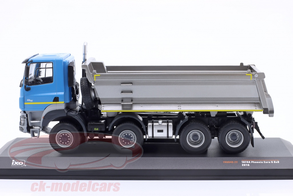 Ixo 1:43 Tatra Phönix Euro 6 8x8 Vuilniswagen Bouwjaar 2016 blauw ...