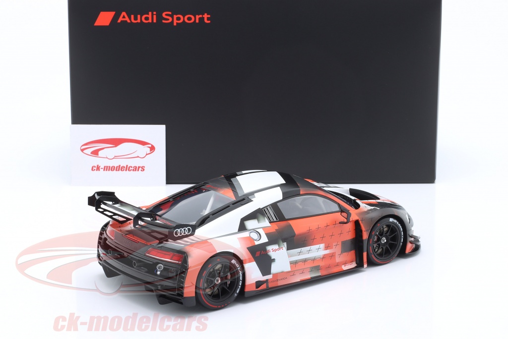 Spark 1:18 Audi R8 LMS GT3 Evo 2 Presentation car 5022200251 model car ...