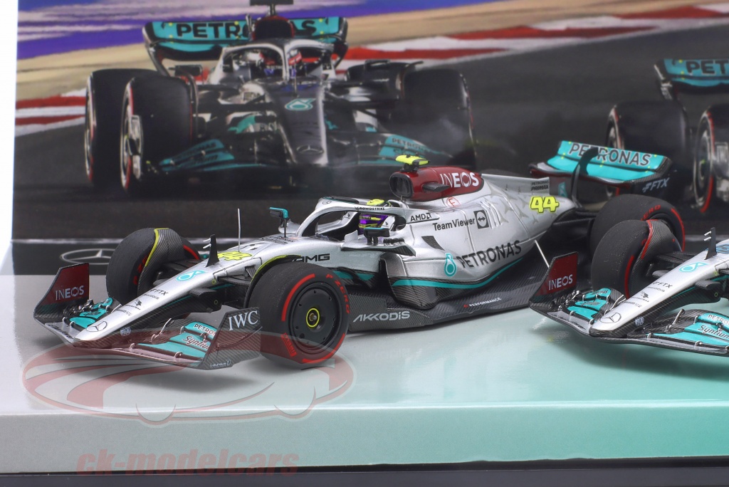 Minichamps 1:43 2-Car Set Hamilton #44 & Russell #63 Bahrain GP Formula ...