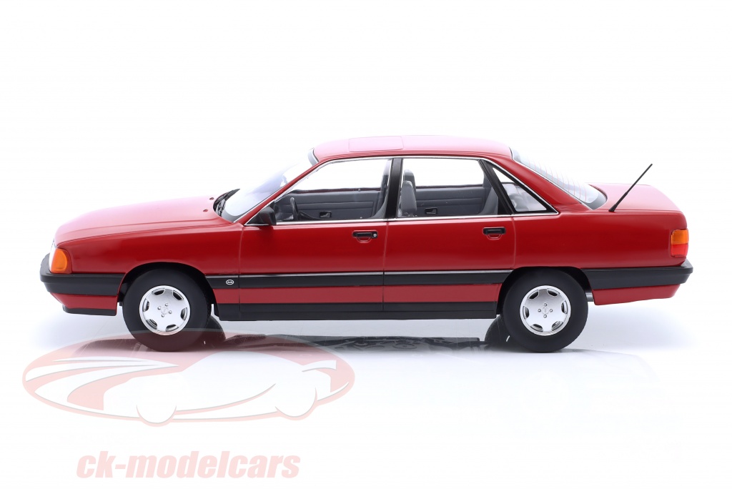Triple9 1:18 Audi 100 C3 year 1989 tornado red T9-1800351 model car T9-1800351 690000018151