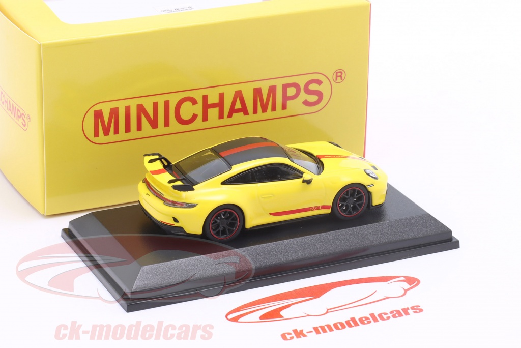 Minichamps 1:64 Porsche 911 (992) GT3 Année de construction 2021 racing ...