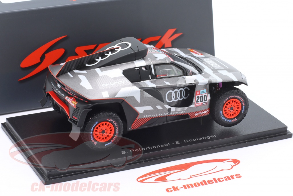 Spark 1:43 Audi RS Q e-tron #200 Rallye Dakar 2022 Peterhansel ...