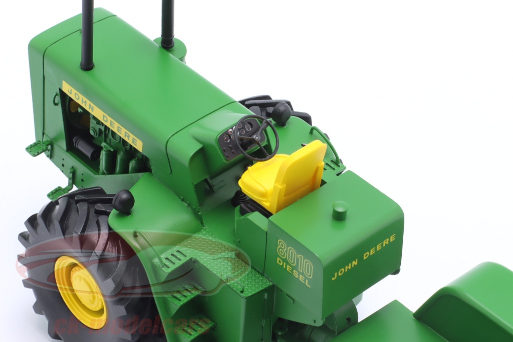 Schuco 1:32 John Deere 8010 Articulated tractor without cabin green ...