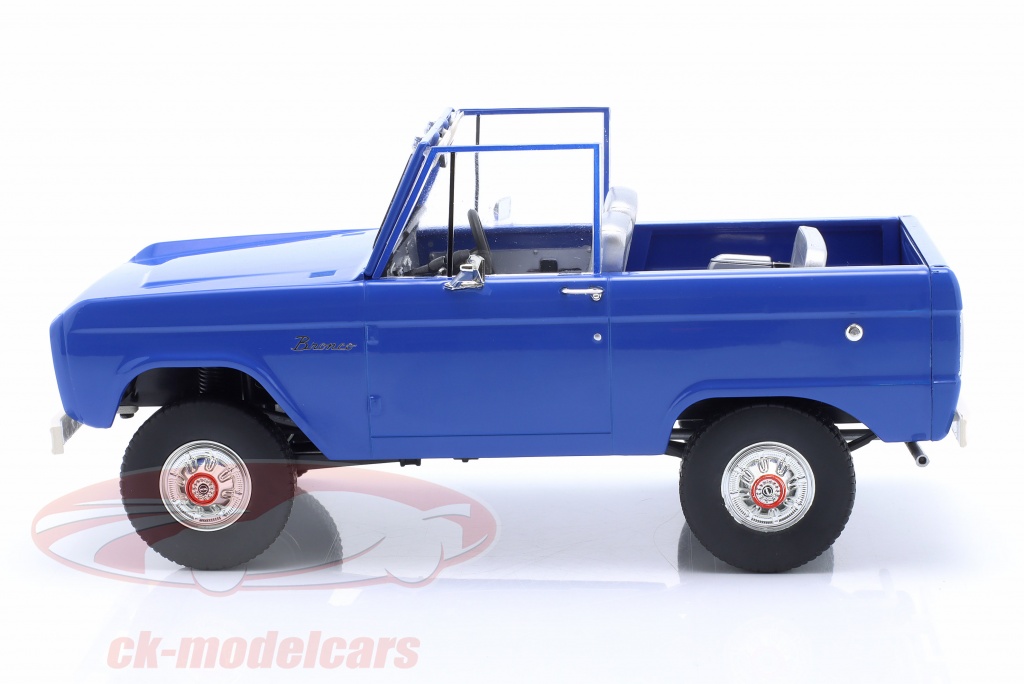 Greenlight 1:18 Ford Bronco year 1966 blue / white 19134 model car ...