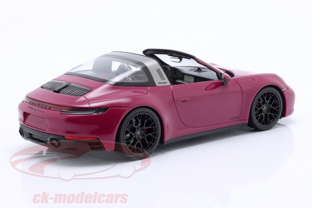Minichamps 1:18 Porsche 911 (992) Targa 4 GTS Baujahr 2021 rubinrot ...