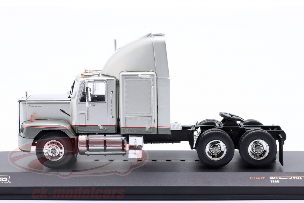 Ixo 1:43 GMC General SBFA Tractor unit year 1988 silver TR166.22 model ...