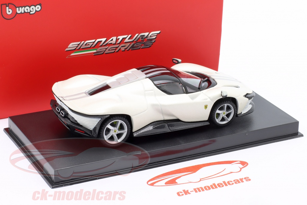 Bburago 1:43 Ferrari Daytona SP3 year 2022 white Signature 18-36914 ...
