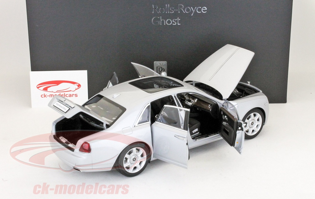 Kyosho 1:18 Rolls Royce Ghost SWB Year 2011 silver 08801SS model car ...