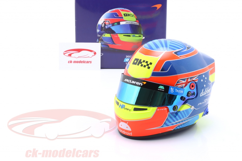 Bell 1:2 Oscar Piastri #81 McLaren F1 Team formule 1 2023 helm 4100228 ...