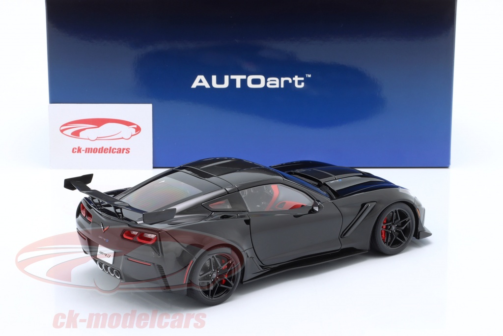 AUTOart 1:18 Chevrolet Corvette C7 ZR1 建設年 2019 黒 71276 モデル 車 71276 ...