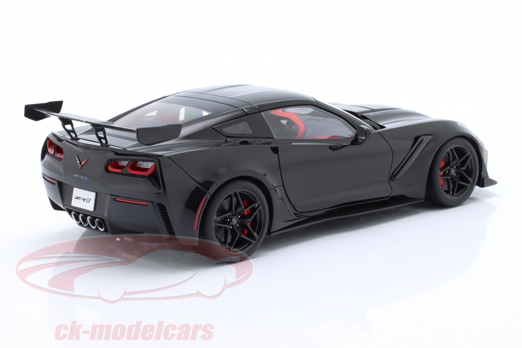 AUTOart 1:18 Chevrolet Corvette C7 ZR1 Année de construction 2019 noir ...