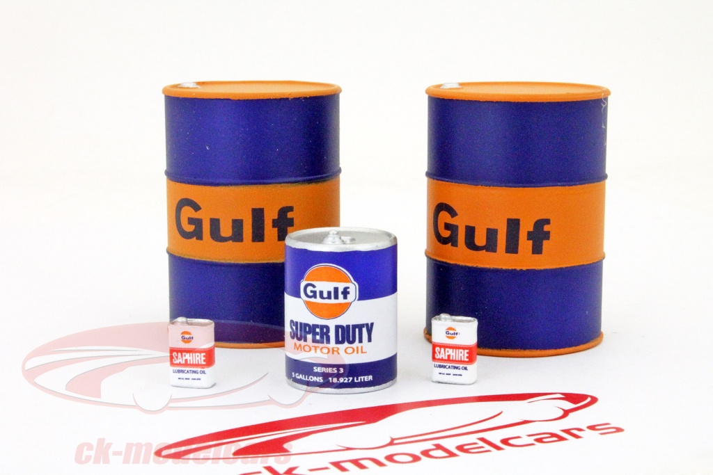True Scale 1:18 Gulf Racing Oil Pack with Oil barrels and oil drums ...