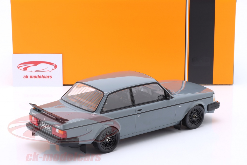 Ixo 1:18 Volvo 240 Turbo Custom Год постройки 1985 Серый 18CMC089.22 ...