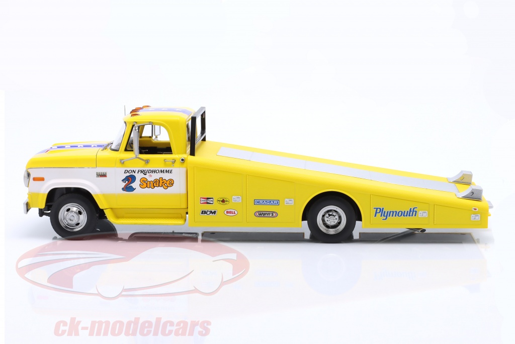 GMP 1:18 Dodge D300 Ramp Truck "The Snake" 建設年 1970 黄色 / 白 A1801908 モデル ...