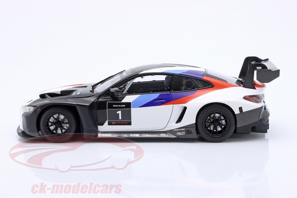 Minichamps 1:18 BMW M4 GT3 #1 Presentation Car 2021 BMW Motorsport ...