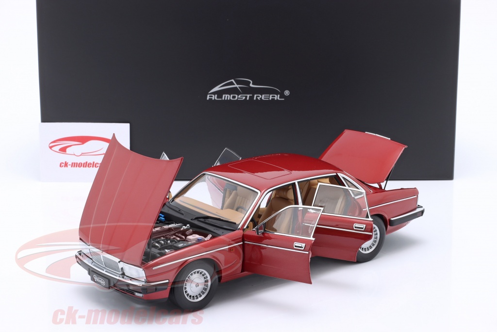 Almost Real 1:18 Jaguar Daimler XJ6 (XJ40) Año de construcción 1986 ...