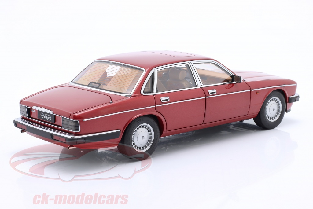 Almost Real 1:18 Jaguar Daimler XJ6 (XJ40) 建设年份 1986 弗拉明戈红 ALM810541 模型 ...