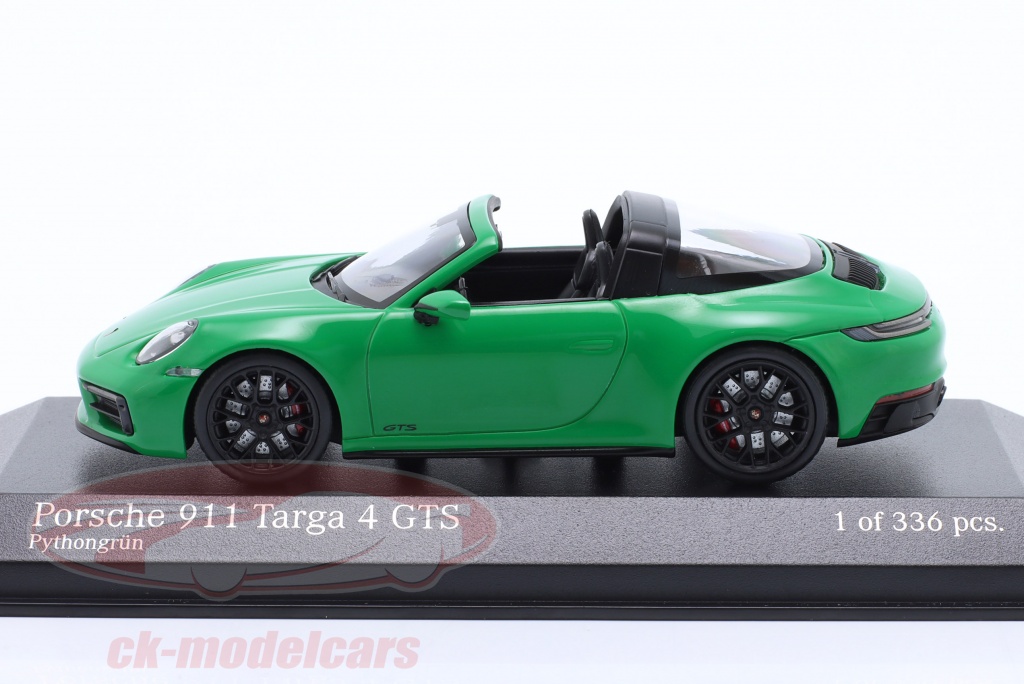 Minichamps 1:43 Porsche 911 (992) Targa 4 GTS year 2022 python green ...