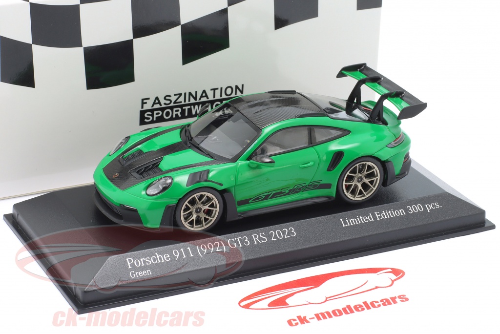 Minichamps 1:43 Porsche 911 (992) GT3 RS Weissach-Paket 2023 grün / goldene Felgen 413062111 ...