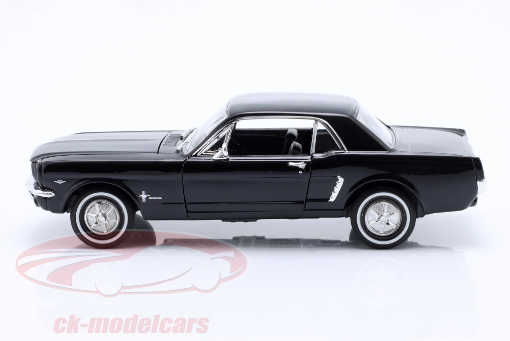Welly 1:24 Ford Mustang 1/2 Coupe year 1964 black 22451bk model car ...