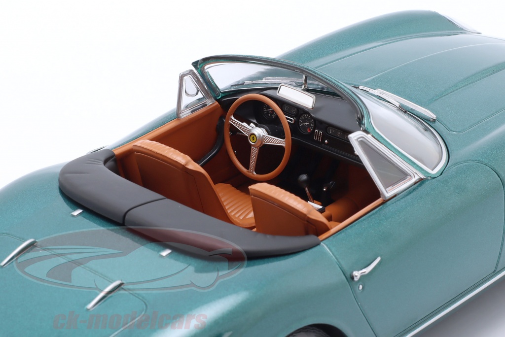 KK-Scale 1:18 Ferrari 275 GTB/4 NART Spyder med eger fælge 1967 grøn ...