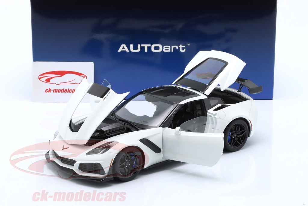 AUTOart 1:18 Chevrolet Corvette C7 ZR1 year 2019 arctic white 71270 ...