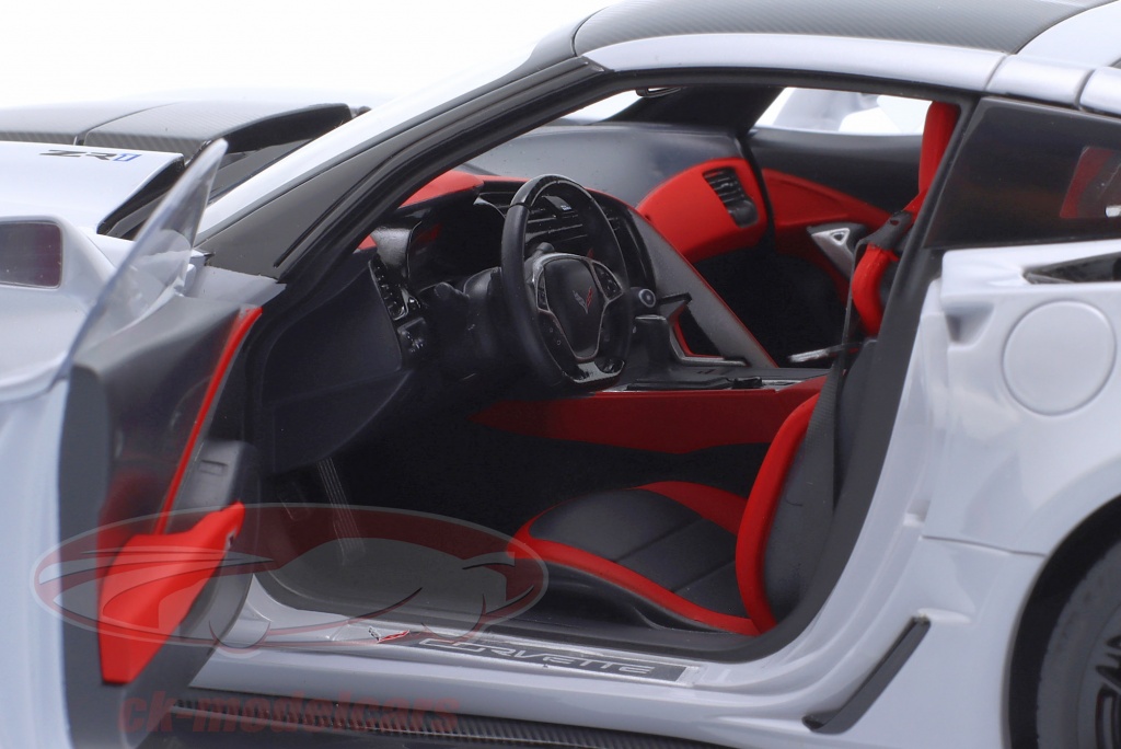 AUTOart 1:18 Chevrolet Corvette C7 ZR1 year 2019 Gray metallic 71277 ...