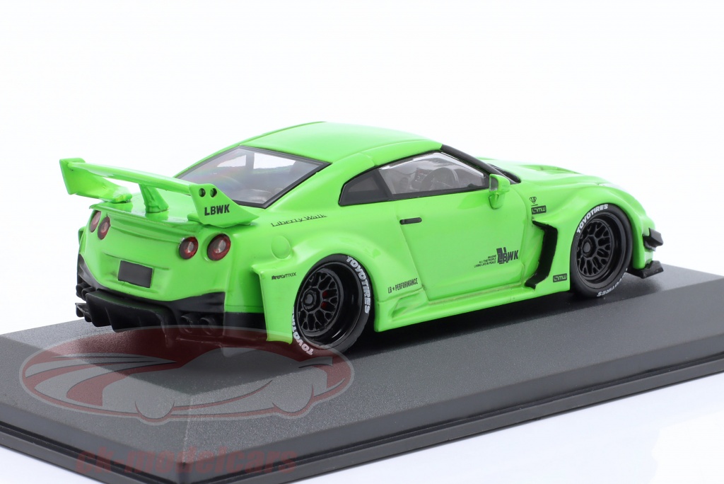 Solido 1:43 Nissan GT-R (R35) Liberty Walk Body Kit zuur groente ...