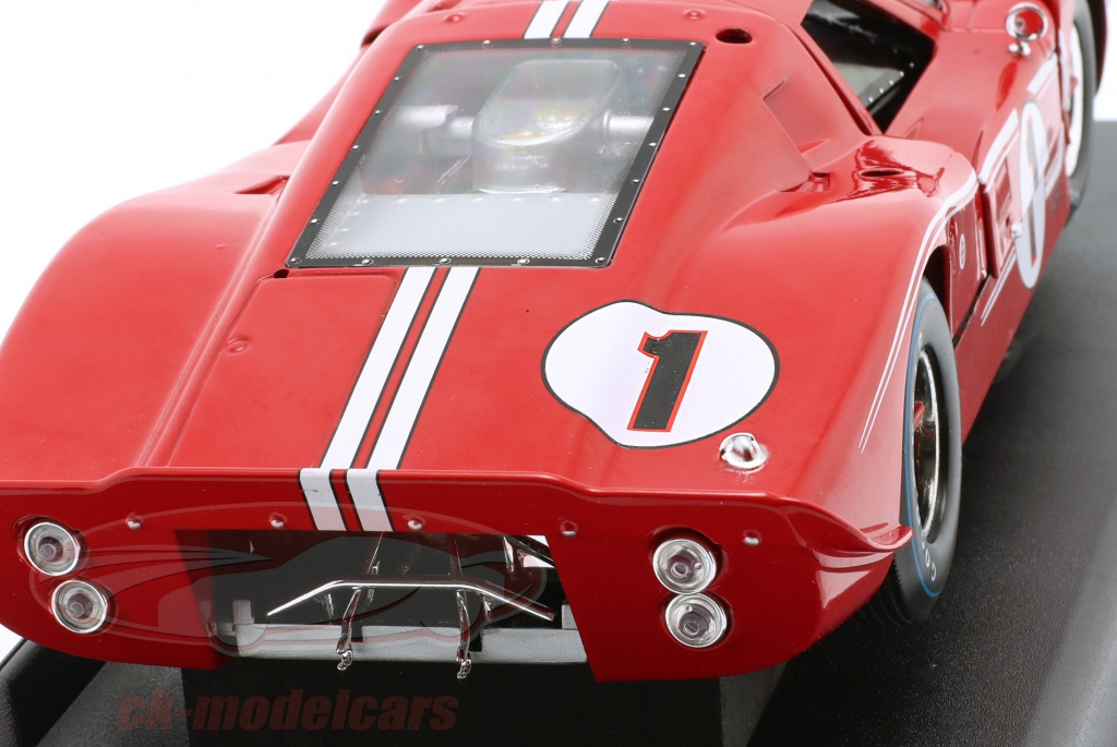 Shelby Collectibles 1:18 Ford GT40 MK IV #1 24h LeMans 1967 Gurney ...