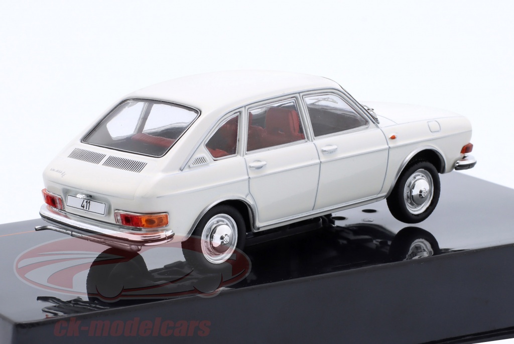 Ixo 1:43 Volkswagen VW 411 LE 建設年 1970 白 CLC522N.22 モデル 車 CLC522N.22 ...