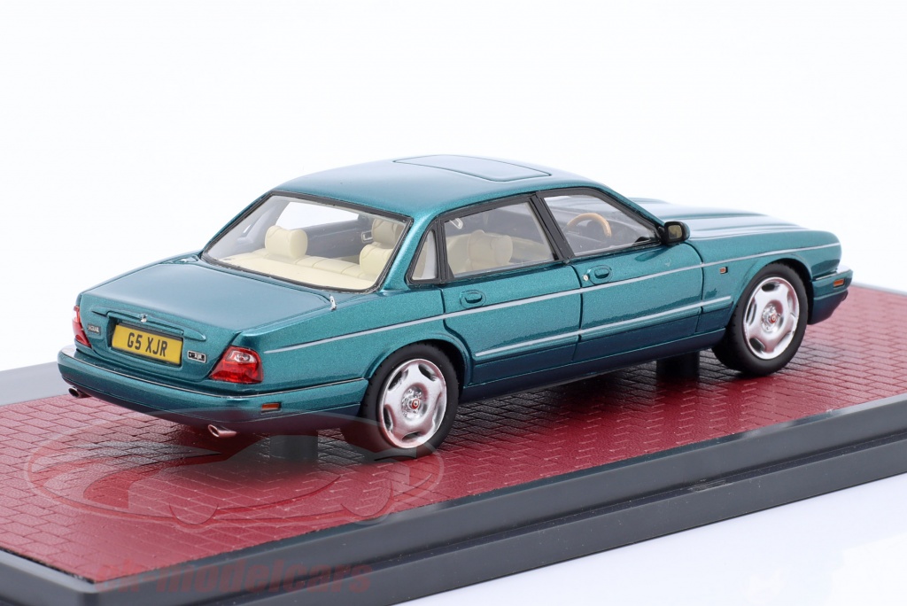 Matrix 1:43 Jaguar XJR X300 Bouwjaar 1994-1997 blauw groen metalen ...