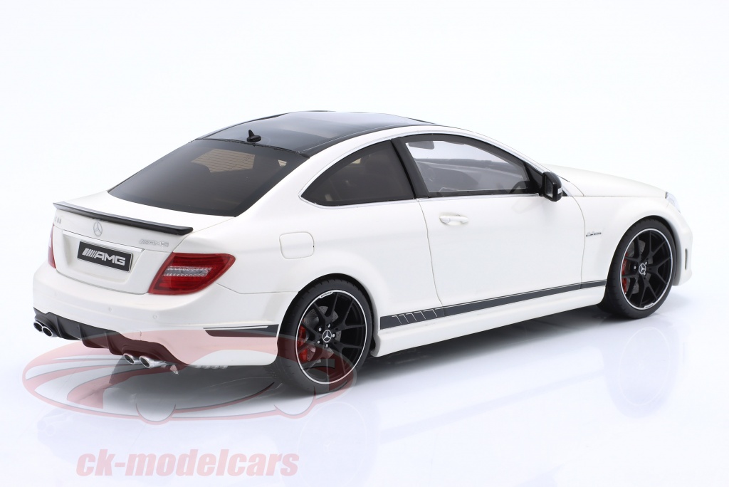 GT-SPIRIT 1:18 Mercedes-Benz C63 AMG Edition 507 (W204) 建設年 2013 白 ...