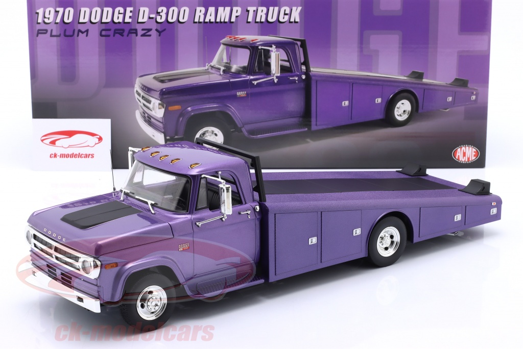 GMP 1:18 Dodge D300 Ramp Truck year 1970 purple A1801913 model car A1801913