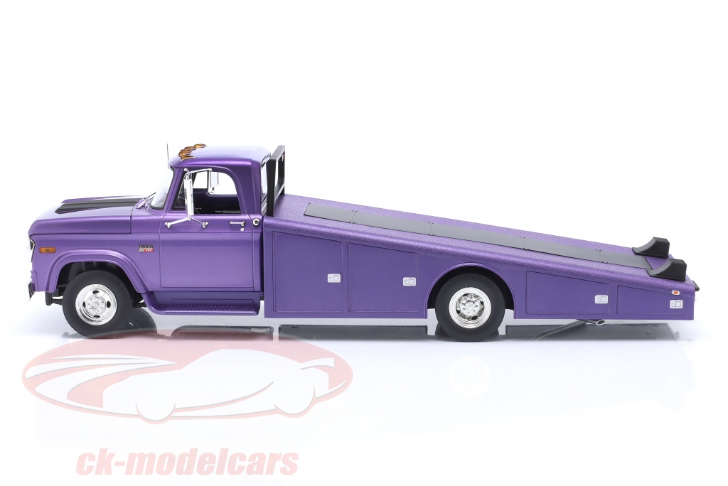 GMP 1:18 Dodge D300 Ramp Truck year 1970 purple A1801913 model car A1801913