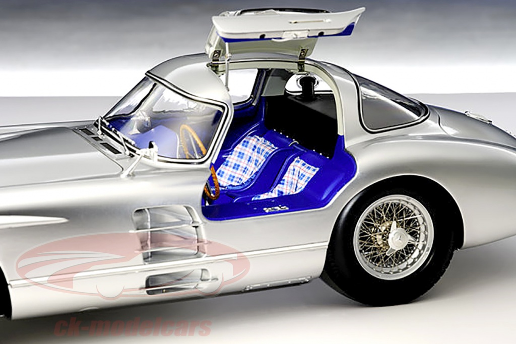 LeGrand 1:8 Mercedes-Benz 300 SLR Uhlenhaut Coupe year 1955 Kit silver ...