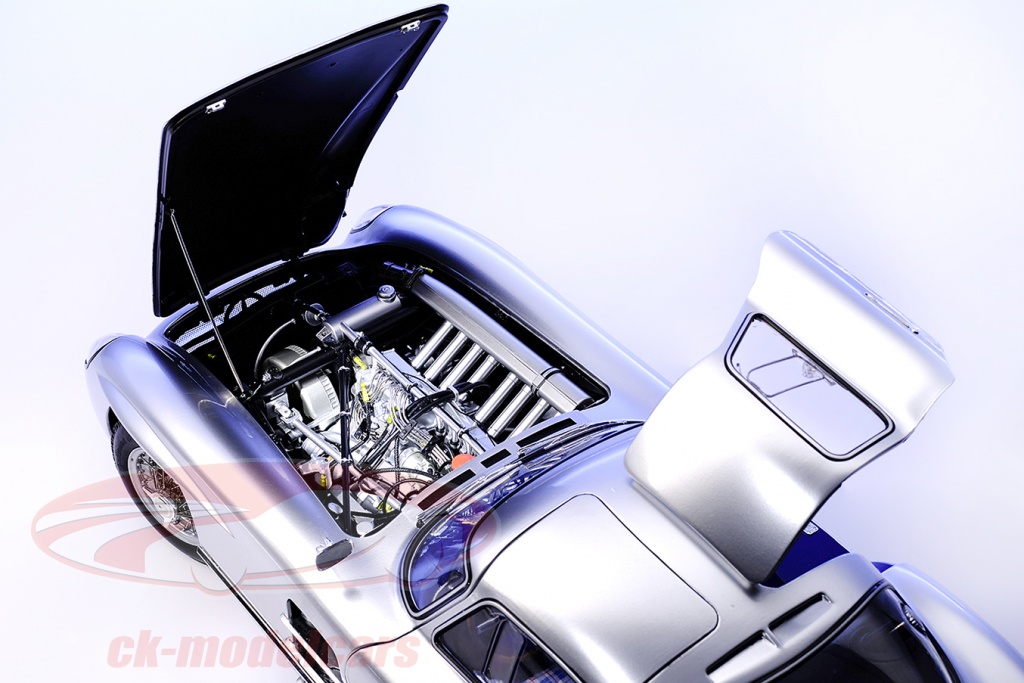 LeGrand 1:8 Mercedes-Benz 300 SLR Uhlenhaut Coupe year 1955 Kit silver ...