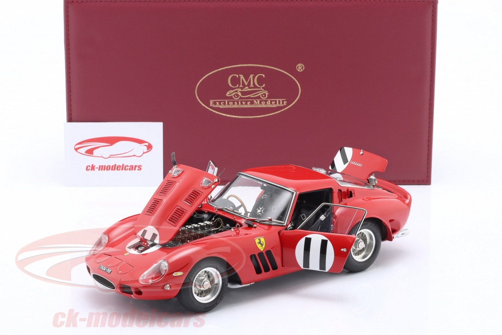 CMC 1:18 Ferrari 250 GTO RHD #11 2ème 1000km Paris 1962 Surtees, Parkes ...