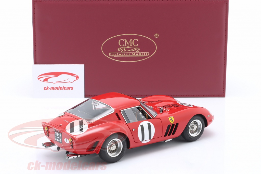 CMC 1:18 Ferrari 250 GTO RHD #11 2nd 1000km Paris 1962 Surtees, Parkes ...