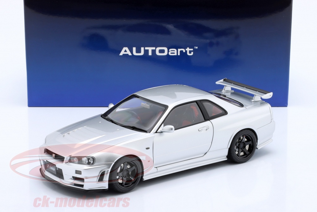AUTOart 1:18 Nissan Skyline GT-R (R34) Nismo Z-tune 2005 銀 77461 モデル 車 77461 674110774610