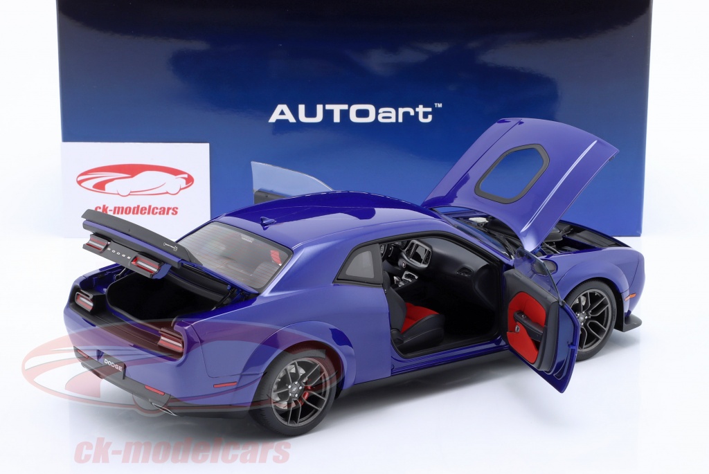 AUTOart 1:18 Dodge Challenger R/T Scat Pack Shaker Widebody 2022 indigo ...