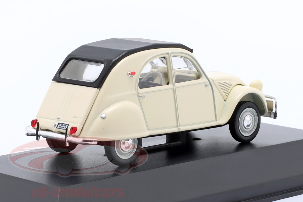Altaya 1:43 Citroen 2CV year 1960 white / black magARG87 model car magARG87